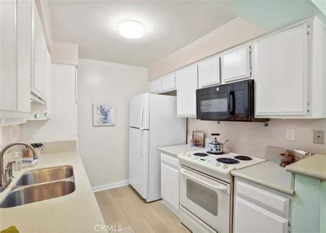 3511 Elm Ave 212 Long Beach Ca 90807 Mls Pw25153878 Redfin