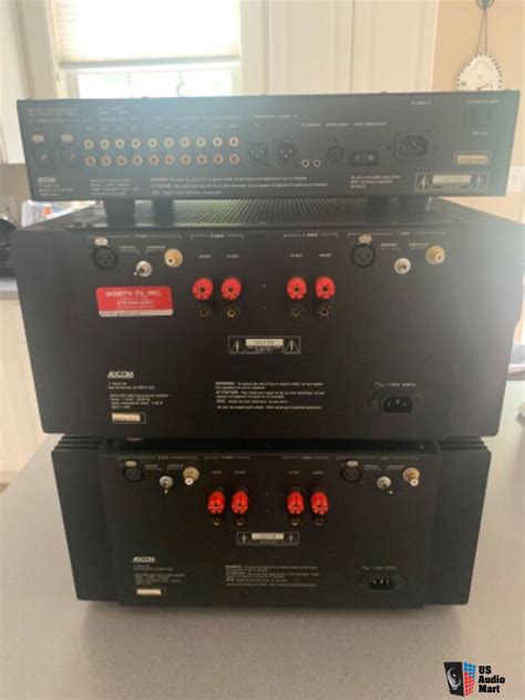 2 Adcom Gfa 5802 And Adcom Gfp 750 Photo 5152978 Canuck Audio Mart