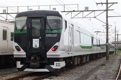 【jr東】185系「新幹線リレー号塗装 復活撮影会」開催 2nd Train鉄道ニュース
