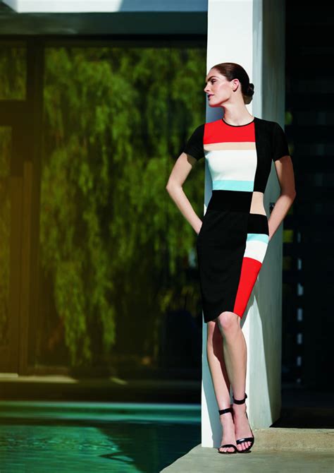 St John盛蔷：如画七夕，甜蜜出击【服饰资讯】 风尚中国网 时尚奢侈品新媒体平台