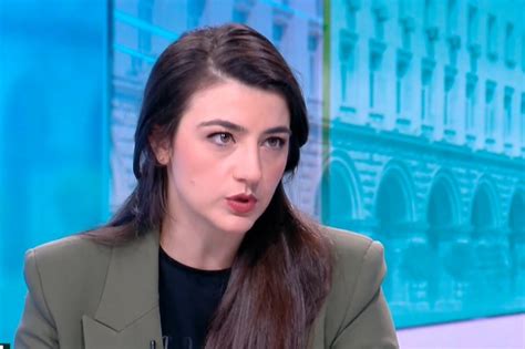 НАПРЕЖЕНИЕ В ППДБ Лена контра на Асен Василев съгласна е на правителство с мандата на ГЕРБ