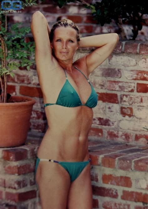 Linda Evans Nude Pictures Onlyfans Leaks Playbabe Photos Sex Scene Uncensored