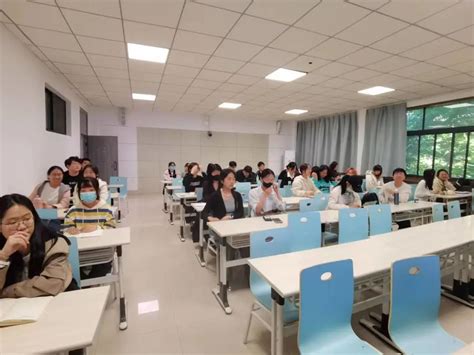 慎思笃行 未来可期 2021级图书馆学班开展学业生涯规划座谈会 西北大学公共管理学院