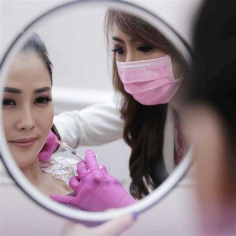 Non Surgical Brow Lift Metode Mengangkat Alis Jawa Barat Bandung