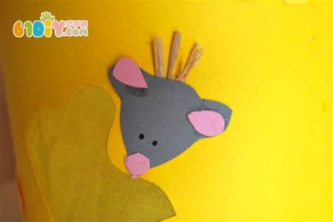 制作老鼠花灯 鼠年花灯 小老鼠灯笼制作 大山谷图库