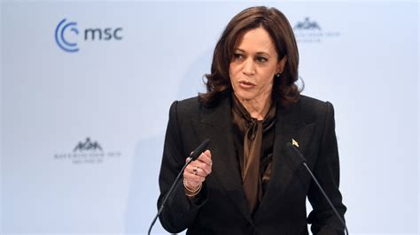 Западните лидери пак заплашиха Русия с икономически санкции и увеличаване на войските на НАТО