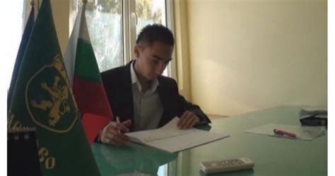 Арестуваха 24 годишен кмет на карловско село искал подкуп