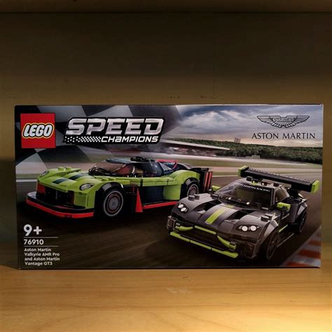 NEW LEGO Aston Martin Valkyrie AMR Pro and Aston Martin Vantage GT3 ...