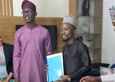 Popular Comedian Sarkin Dariya Bags Ambassadorial Deal