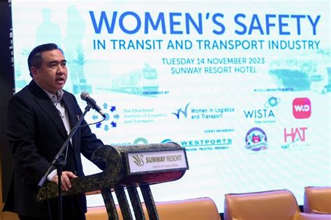 Anthony Loke Seven Local Councils In Klang Valley Told To Identify Bus Stations Sidewalks