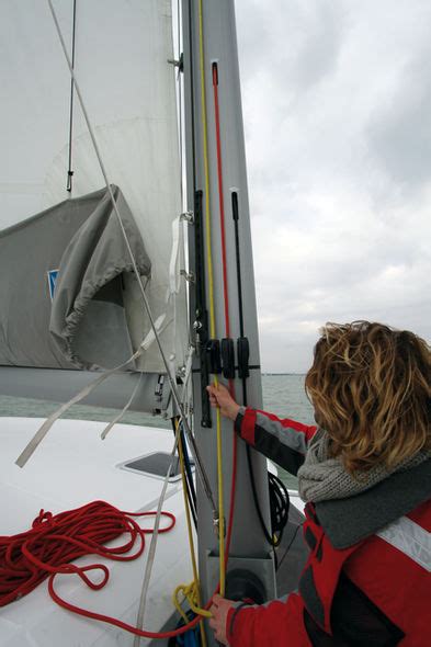 Le Ba Ba Du Cata Prendre Un Ris Dans La Grand Voile Technique