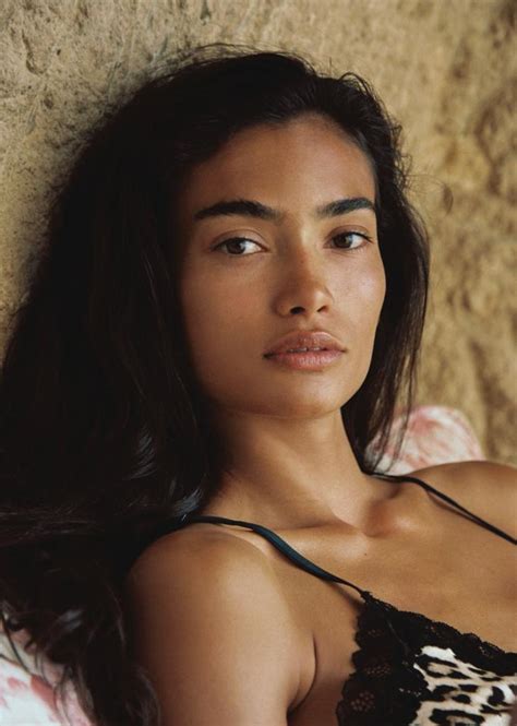 Kelly Gale