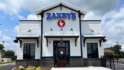 Zaxbys Franchise Cost Fees And Earning Stats 2022