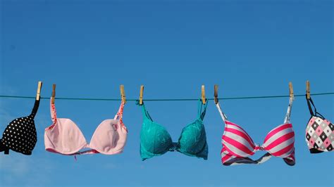 17 Best Bras For Teens Hanes Skims Aerie And More Teen Vogue