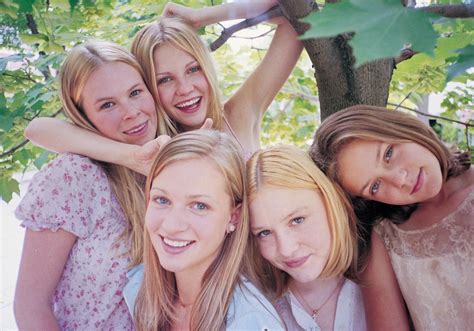 The Virgin Suicides 1999 • Frame Rated