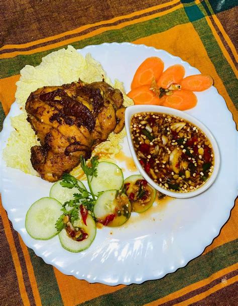 ထိုင်းကြက်ပေါင်း Chet Mal