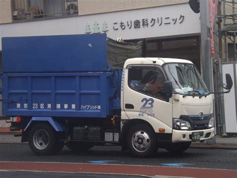 しばとらなんでも屋 on Twitter 先日東京都内で見かけた栄和清運の保有する日野デュトロハイブリッド東京都23区清掃事業用車両で
