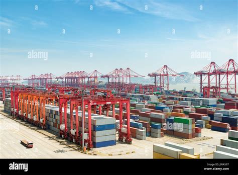 Shanghai Container Terminal Hi Res Stock Photography And Images Alamy