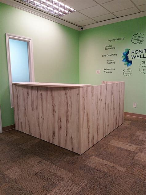 Heinne Holz L Shaped Reception Desk Officestock