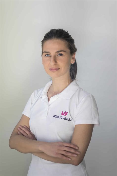 სტომატოლოგიური კლინიკა Dentsblanches • დანბლანში