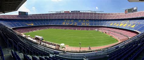 관람석 일광 들 축구 경기장 잔디 나이키 점수 판 하늘 축구 축구장 경기장 Pikist