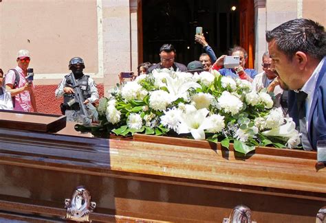Despiden A Gisela Gaytán En Celaya Entre Reclamos De ¡justicia