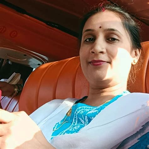 Pin By Ds Love On India Beauty Women Beautiful Women Naturally