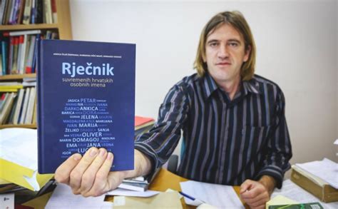 Domagoj Vidović čuvar Hrvatskog Jezika Imena I Identiteta
