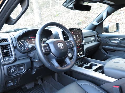 2020 Ram 1500 146 Interior Photos Us News And World Report