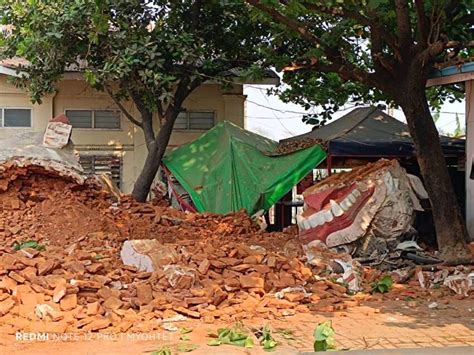 မိတ္ထီလာမြို့တွင် ငလျင်ဒဏ်ကြောင့် သေဆုံးသူ ၂၆ ဦးရှိပြီး ထိခိုက်ဒဏ်ရာရရှိသူ ၁၆၆ ဦးရှိဟု ဒေသခံများ