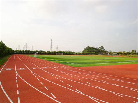 广东透气型塑胶跑道厂家丨混合型塑胶跑道和透气型塑胶跑道区别是什么 知乎