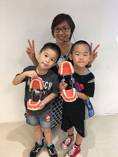 孩子口腔保健的第一堂課 游惠珍 2017 12 26 1300 1430 明星雲學院 StartAca