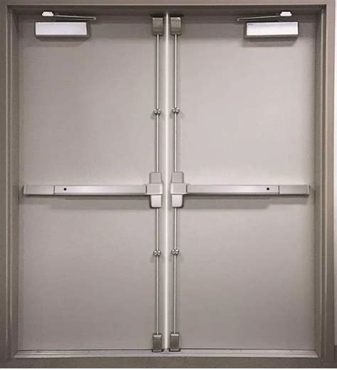 Vertical Panic Bar Signature Hardware