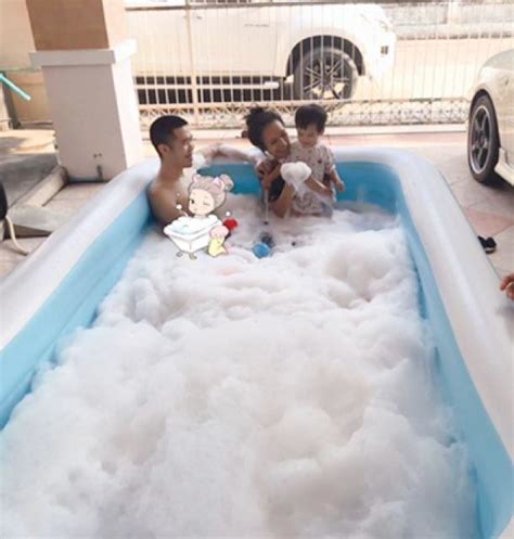 รีวิว ขนาดสระ3เมตร ใช้ 3ซองจ้า Bubble Bart Foam
