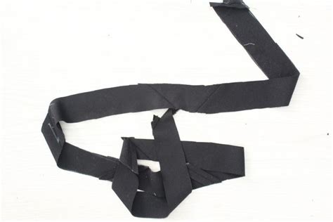 Continuous Bias Binding Easy Beginners Sewing Tutorial Sewing For Beginners Bias Binding