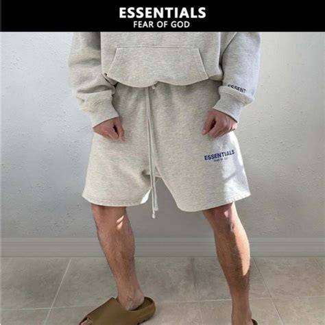 『essentials』กางเกงขาสั้น Fear Of God Essentials Crenshaw Collaborates