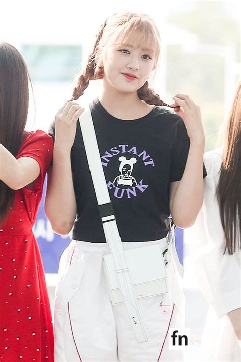 포토 아이즈원 안유진 ‘양갈래 인형머리 어때요~ 헉스