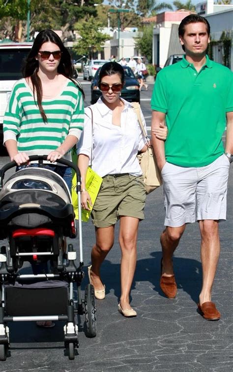 LovelyStars Kendall Jenner Out In Malibu LovelyStars Kendall Jenner Out In Malibu