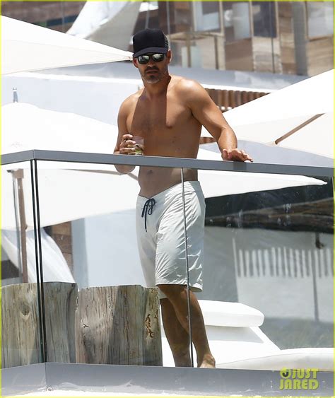 Leann Rimes Hangs Poolside In Gold Bikini With Shirtless Eddie Cibrian Photo 3419893 Bikini