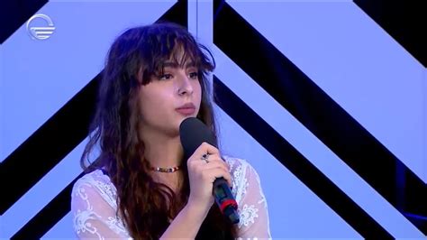 ქუთაისის საერთაშორისო უნივერსიტეტის პროფესორი ია მოსაშვილი და სტუდენტები გადაცემაში პრაიმშოუ