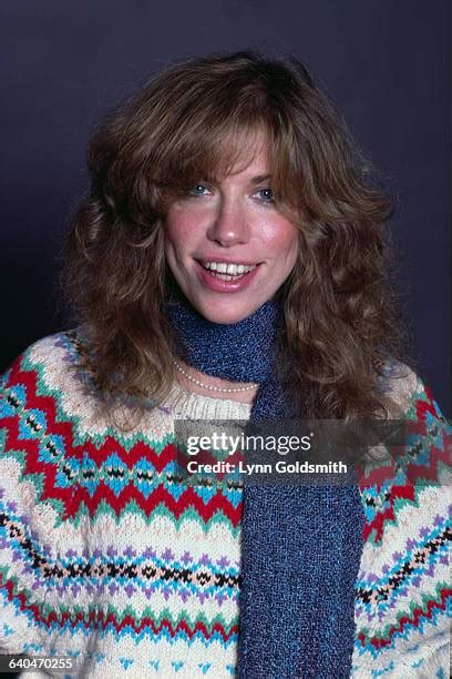 Carly Simon Portraits Photos And Premium High Res Pictures Getty Images