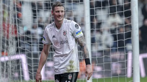 Wout Weghorst Does Not Want To Miss Man Utd Opportunity Has Informed Besiktas That He Wants To