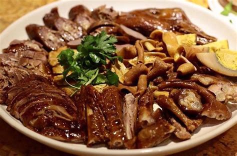 一碟正宗的潮汕卤水鹅是怎么样的 知乎