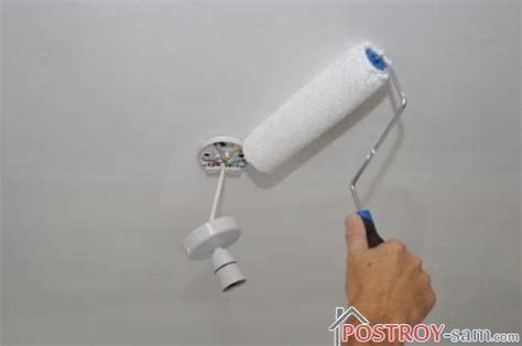 Как покрасить потолок водоэмульсионной краской без разводов и потеков