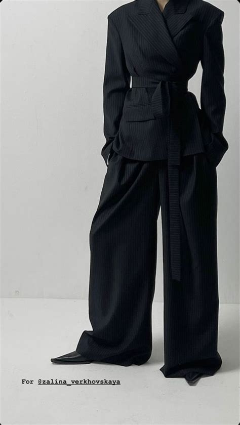 Pin By 누리 김 On 패션 Casual Style Outfits Fashion Outfits Stylish Outfits