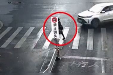 浙江小车过斑马线未减速礼让 正在过马路的行人惨遭撞倒