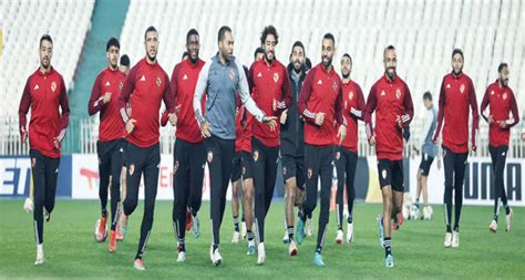 اختبار طبى أخير لحسم موقف وسام أبوعلى وتاو من رحلة الأهلى إلى غانا