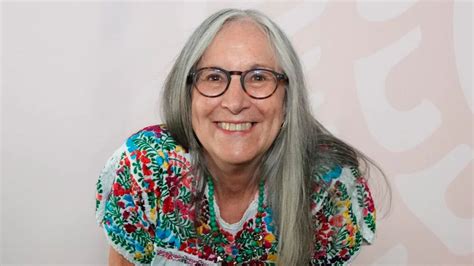 Por Qué Las Mujeres En Stem Se Enfrentan A Las Complejas Brechas En