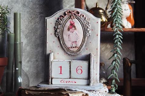 Вечный календарь девочка — цена 700 грн в каталоге Календари Купить товары для дома и быта по