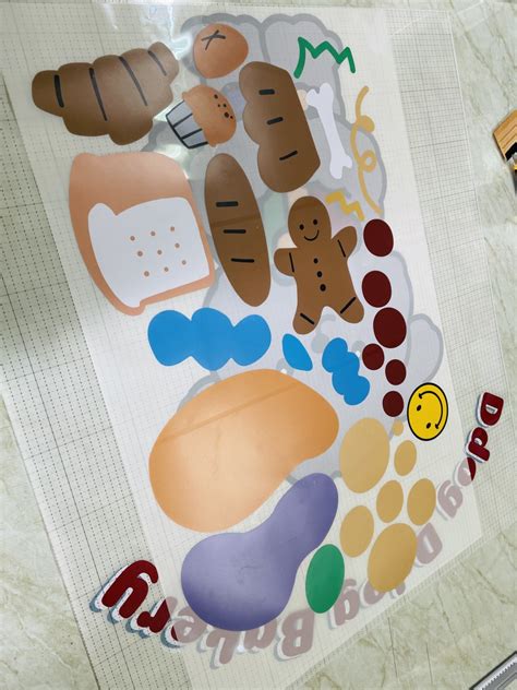 가게 로고 스티커 창 문 유리 벽 커스텀 오픈클로즈 영업시간 안내 빵집 시트지 시트컷팅 포인트 엣지